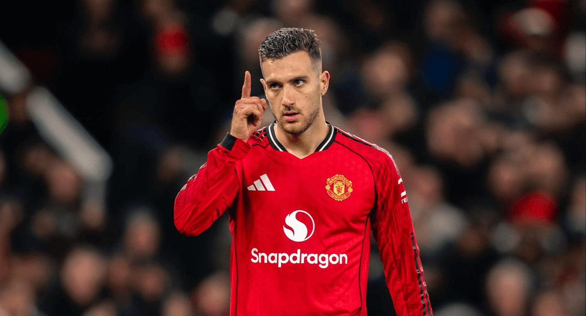 Real Madrid Target Diogo Dalot: Transfer News and Analysis | Tips.GG