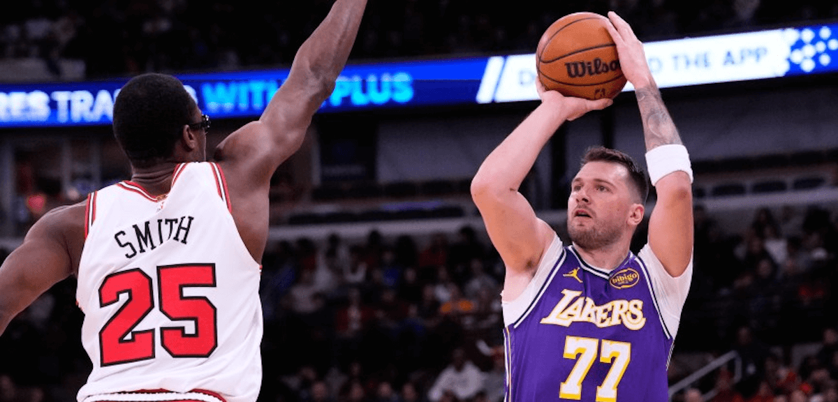 Luka Dončić erzielt 46 Punkte beim Sieg der Lakers gegen die Bulls ...
