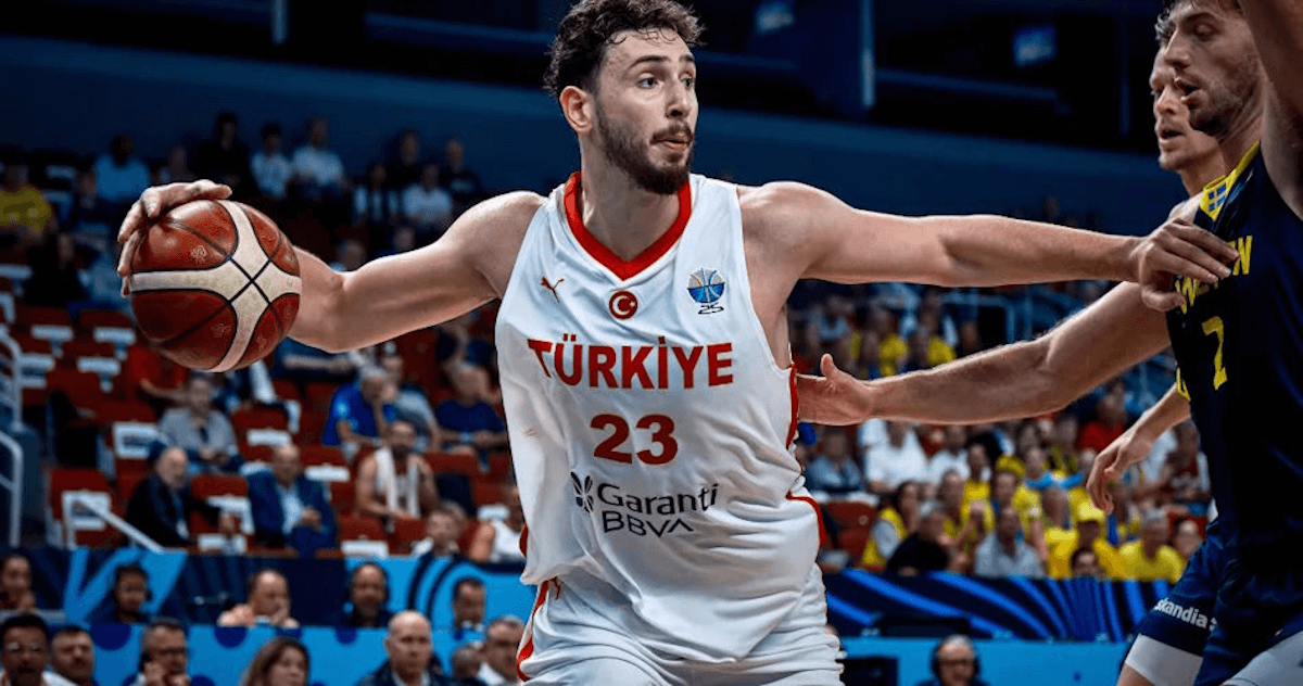 Türkiye Beats Sweden to Enter EuroBasket 2025 Quarterfinals | Tips.GG