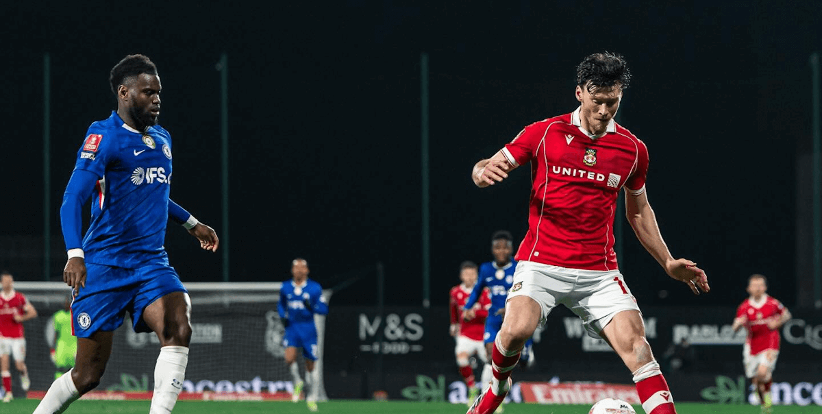 Wrexham vs Hull Prediction: 10.03.2026 EFL Championship | Tips.GG