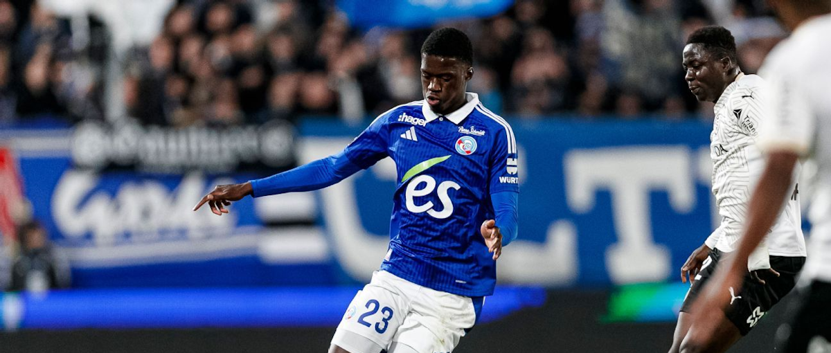 El Chelsea confirma el fichaje de Mamadou Sarr por ocho años procedente ...